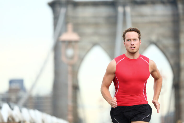 Should Running Tops Be Tight Or Loose? - Great Running Advice